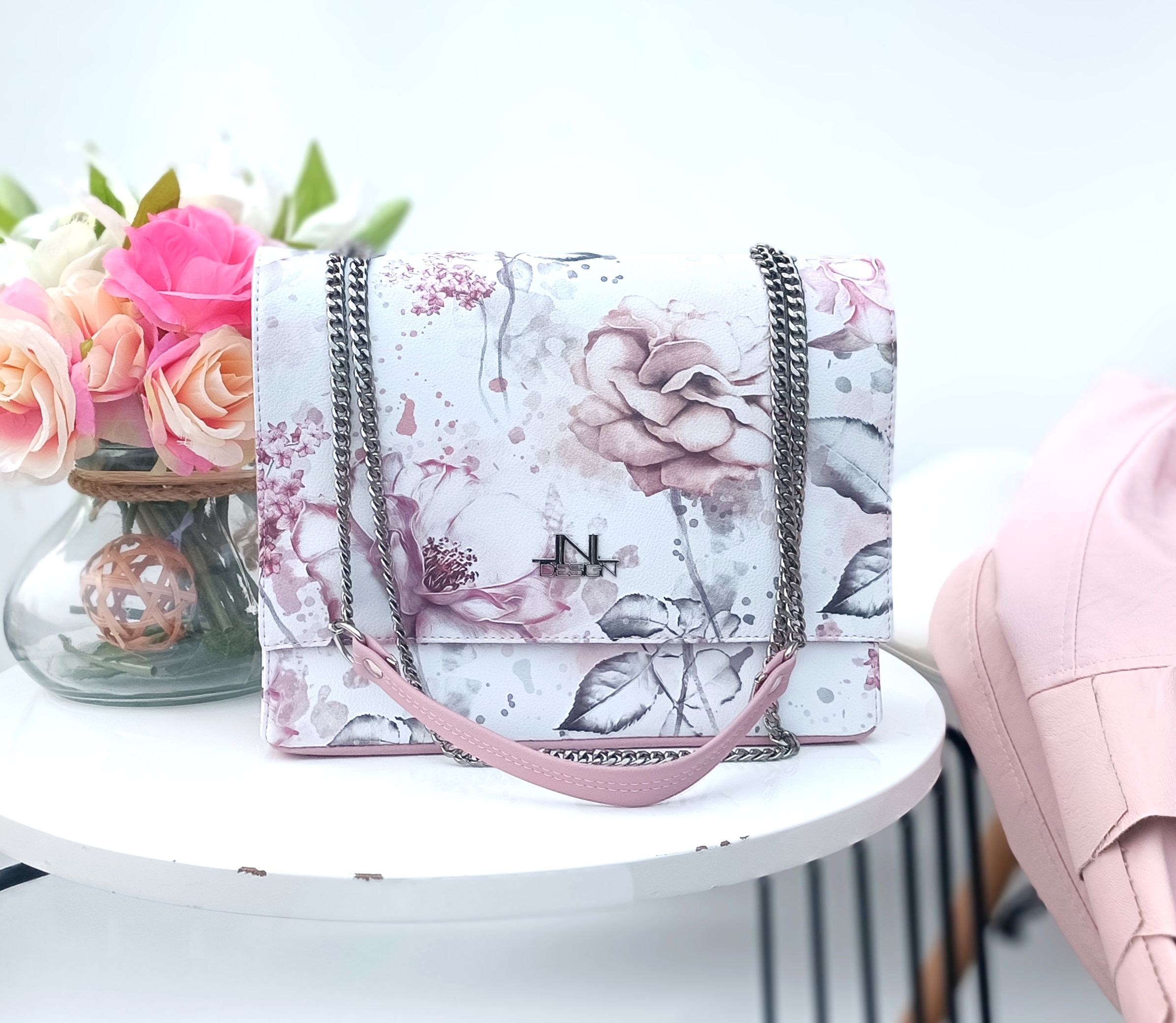 Big glam FLOWER | Laneludesign.com